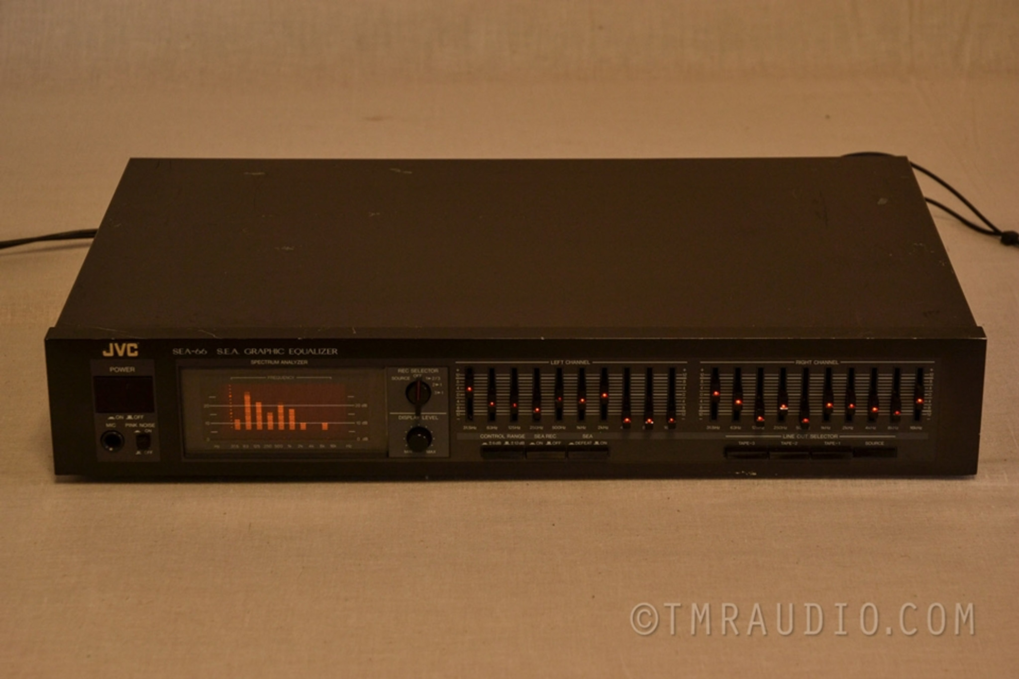 JVC SEA-66 10-band Graphic Equalizer with Spectrum Analyzer - The Music Room