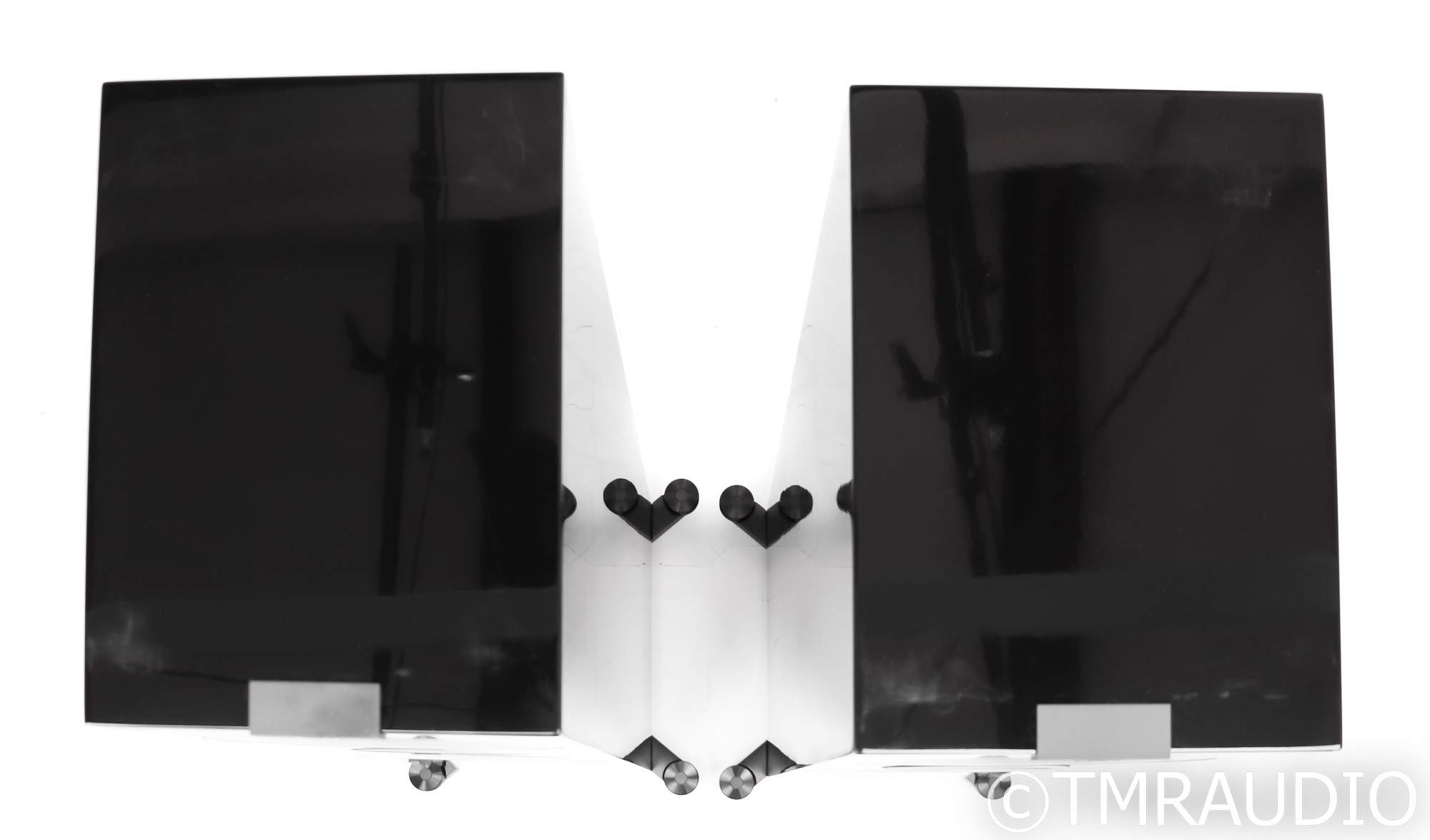 KEF R900 Floorstanding Speakers; Gloss Black Pair - The Music Room