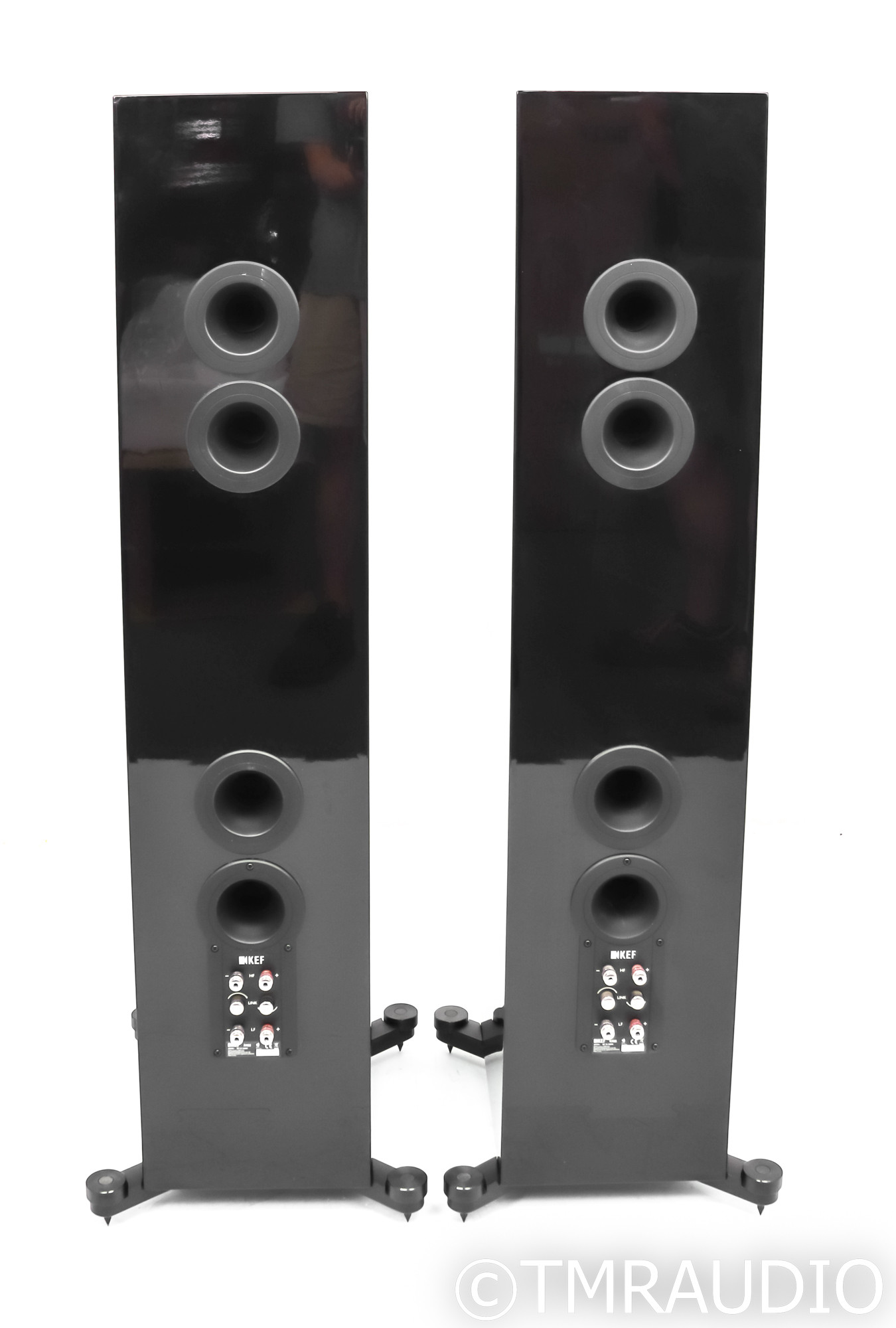 KEF R900 Floorstanding Speakers; Gloss Black Pair - The Music Room
