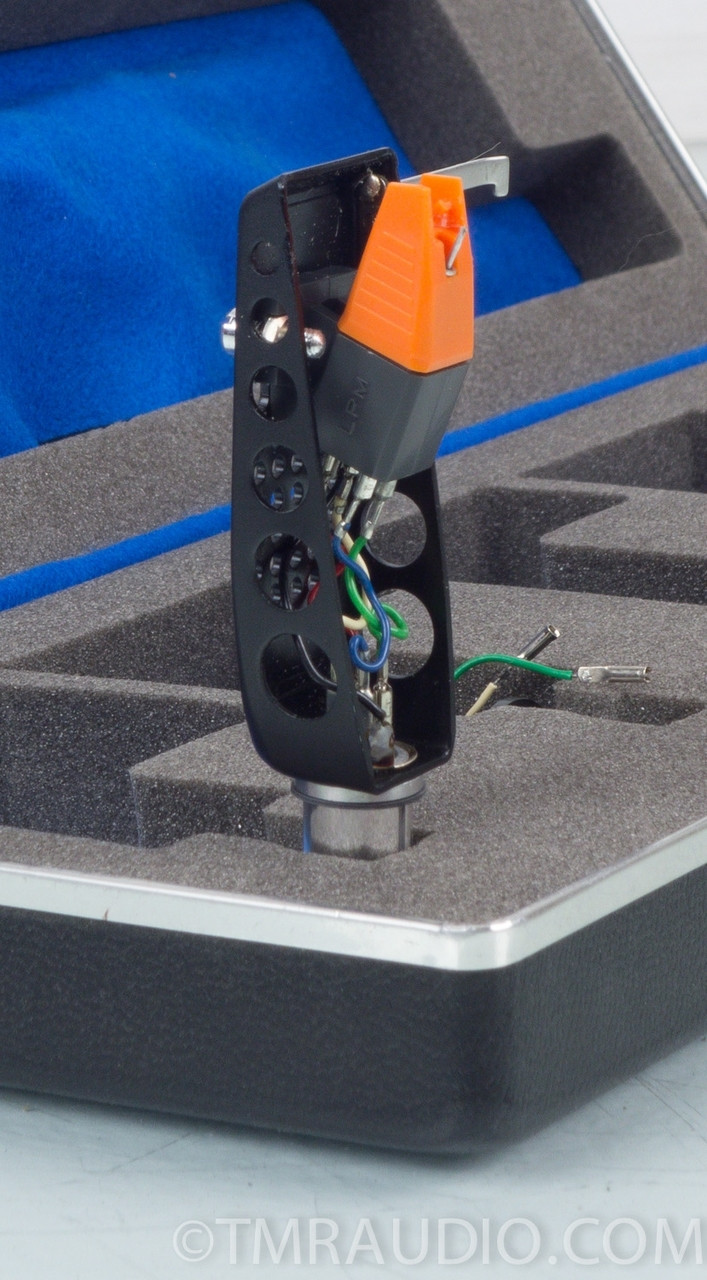 Acutex Headshells & Cartridges in Hardshell Carry Case - The Music Room