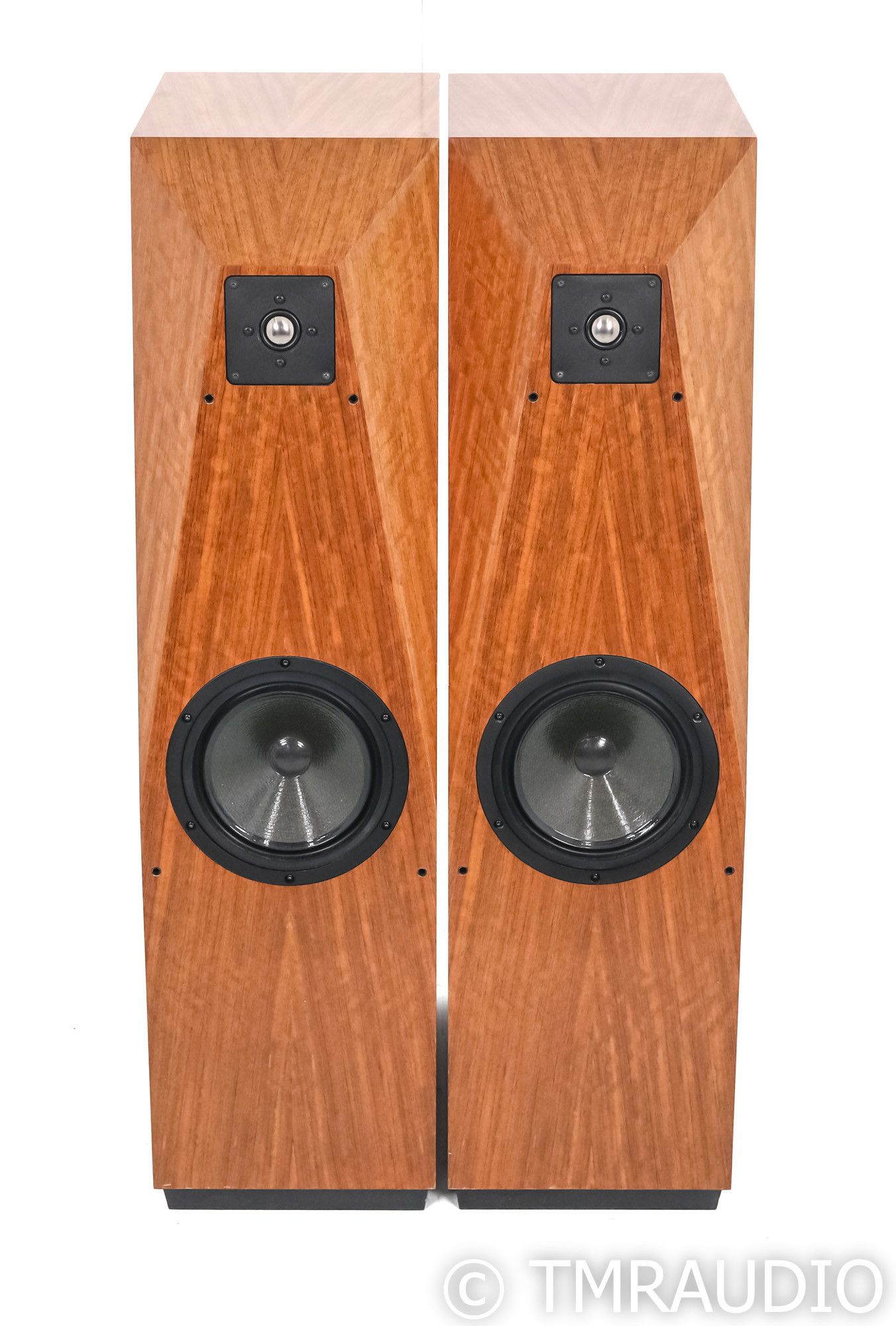 Avalon Eclipse Floorstanding Speakers; Wood Veneer - The Music Room