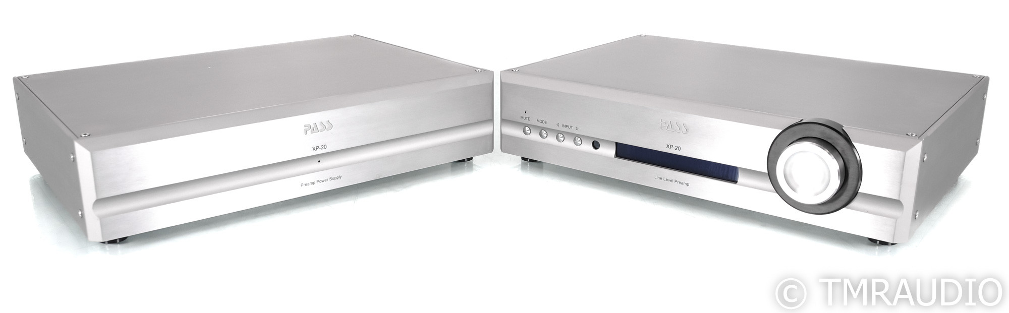 Pass Labs XP-20 Stereo Preamplifier; Remote; XP20 - The Music Room