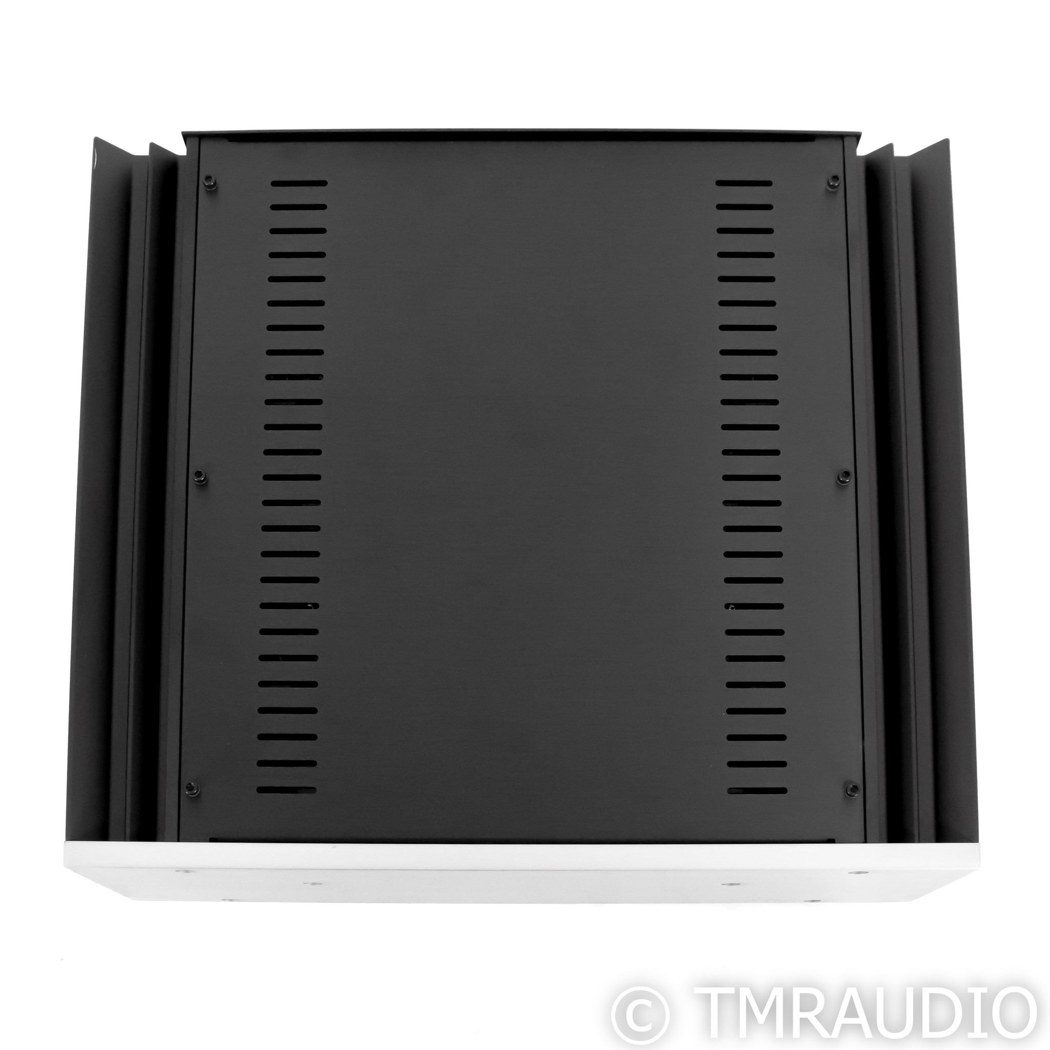 First Watt F7 Stereo Power Amplifier; F-7; Silver - The Music Room