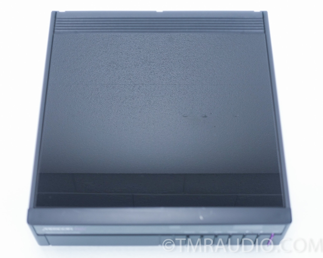 Meridian 562V Multimedia Controller / Preamplifier - The Music Room