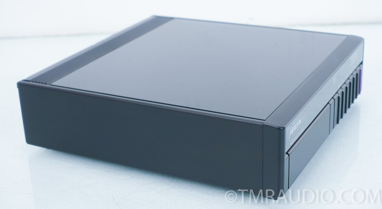 Meridian 562V Multimedia Controller / Preamplifier - The Music Room
