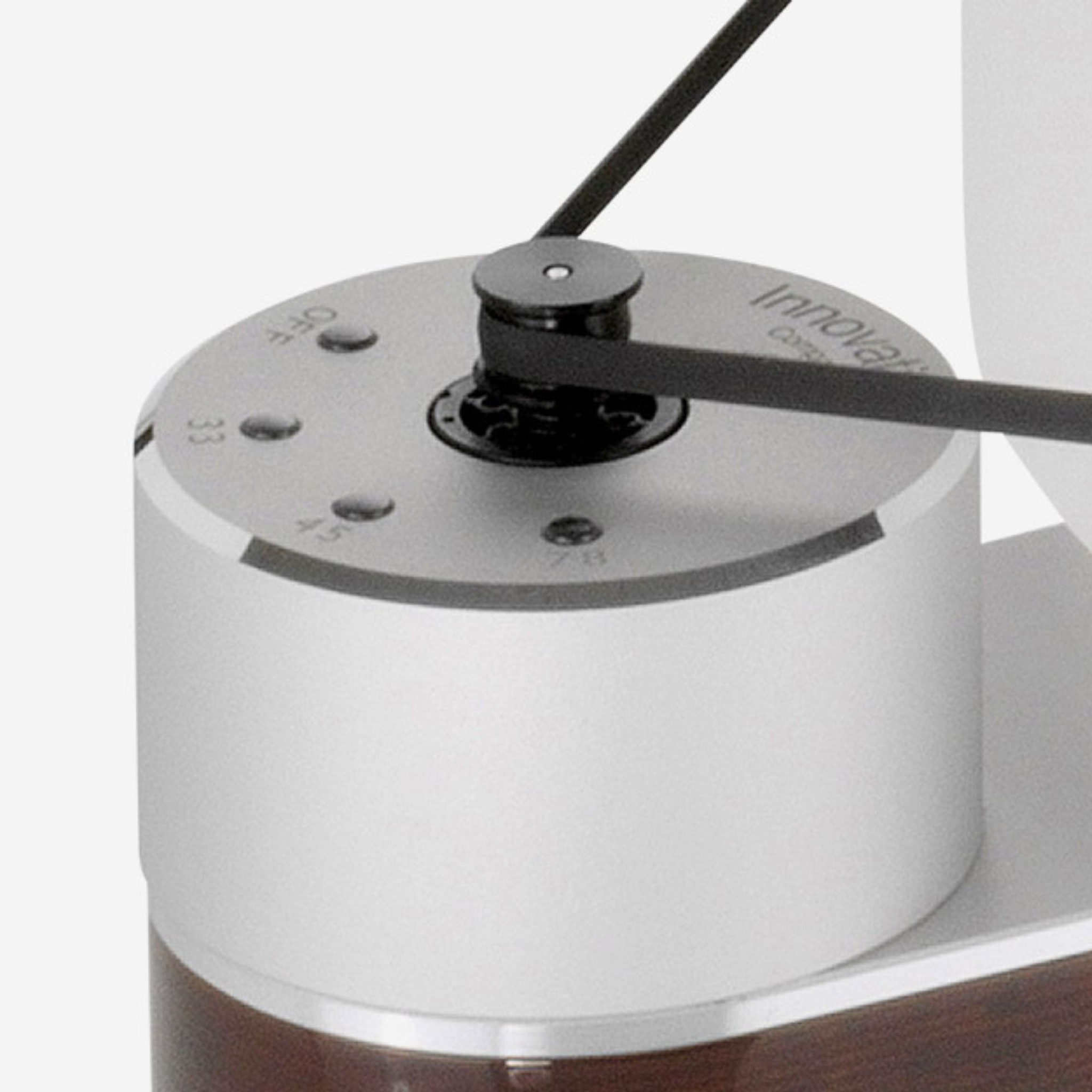 Clearaudio Innovation Compact Wood Turntable - The Music Room Clearaudio Innovation Compact Wood Turntable - The Music Room