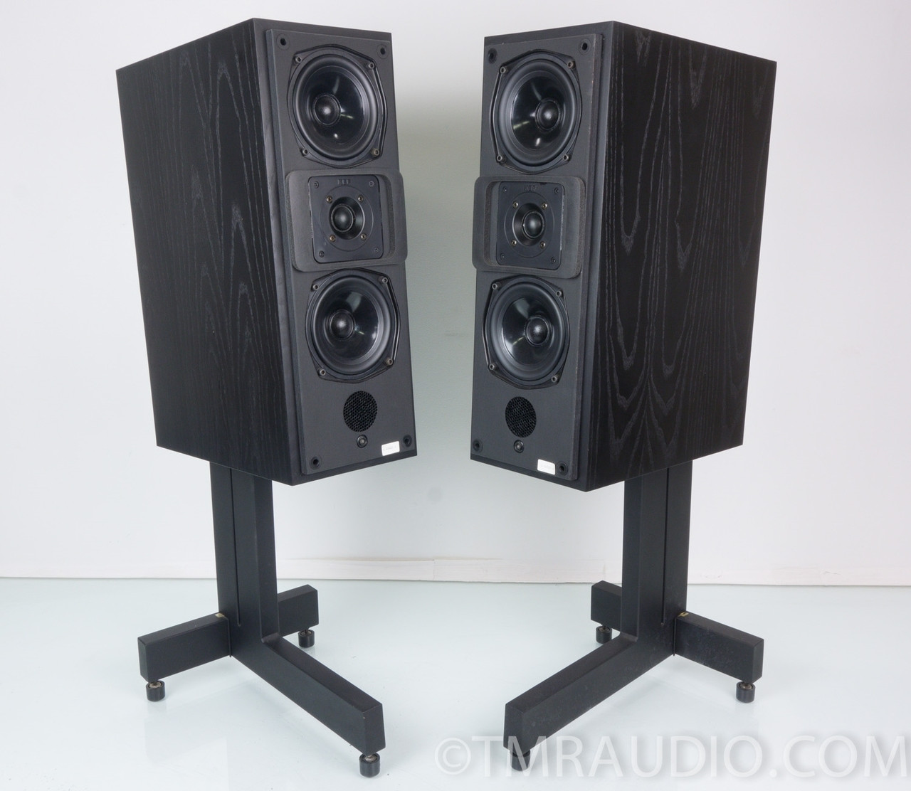 Meridian M20 Active Speakers with Stands - The Music Room