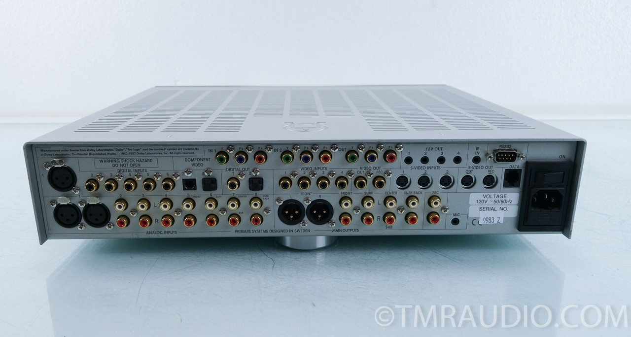 Primare SP31 7.1ch Home Theater Processor / Preamp; Remote - The Music Room