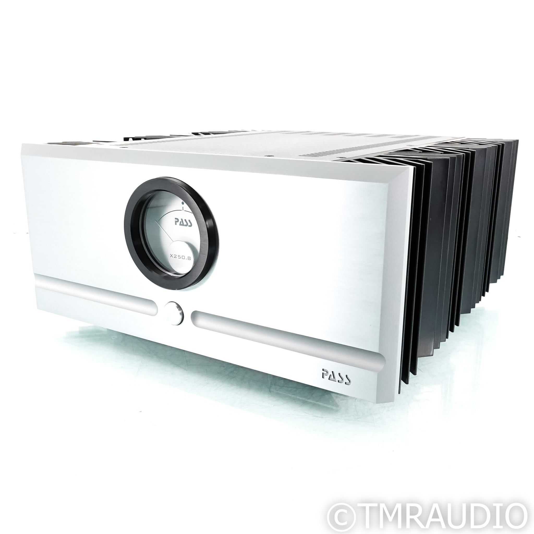 Pass Labs X250.8 Stereo Power Amplifier - The Music Room