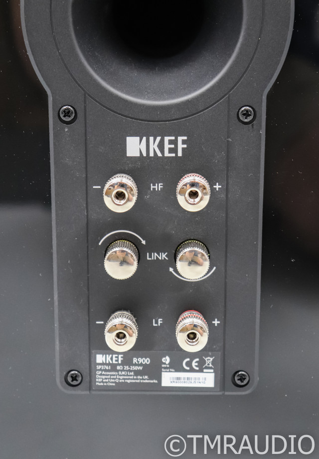 KEF R900 Floorstanding Speakers; Gloss Black Pair (SOLD) - The Music Room