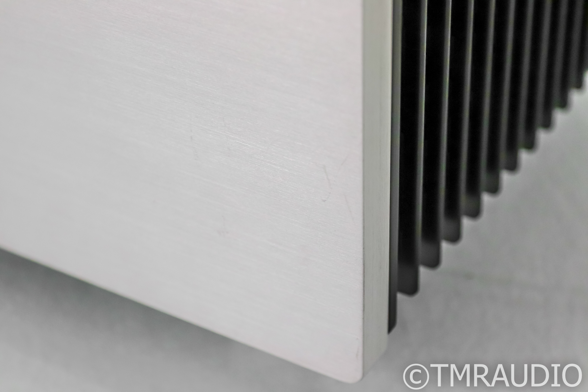 GamuT DI 150 Stereo Integrated Amplifier; DI150; Remote; Silver - The ...