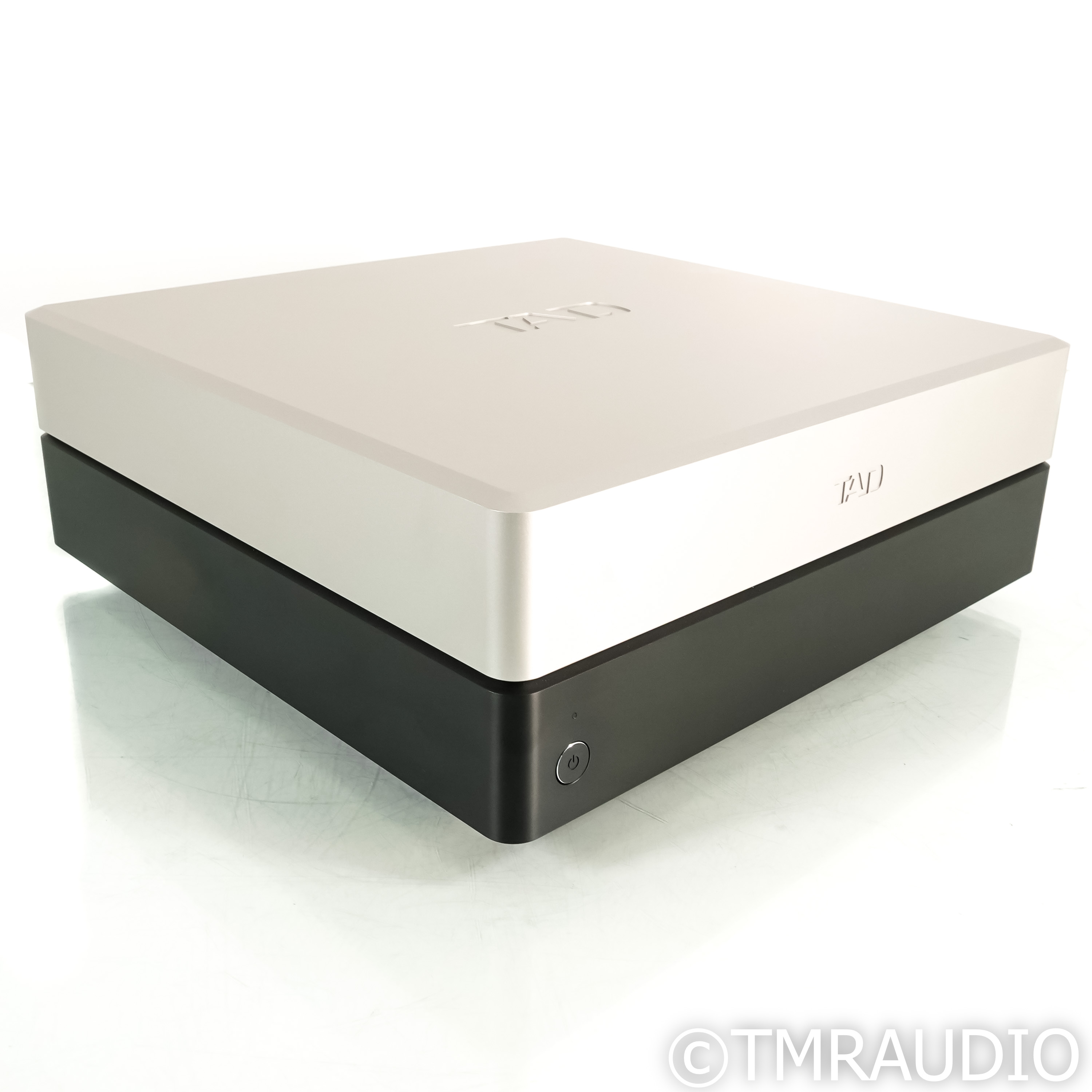 TAD M2500 Stereo Power Amplifier - The Music Room