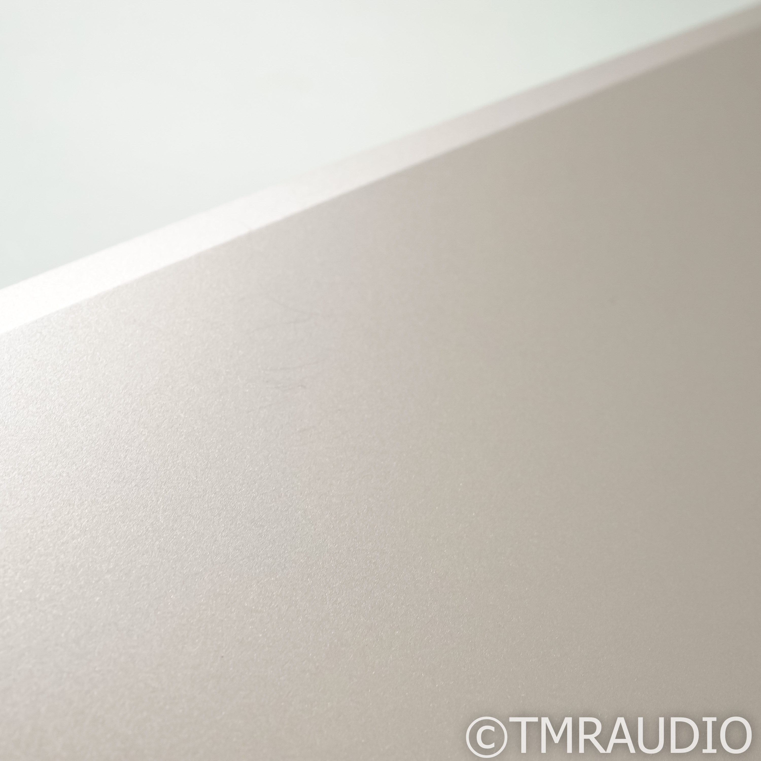 TAD M2500 Stereo Power Amplifier - The Music Room