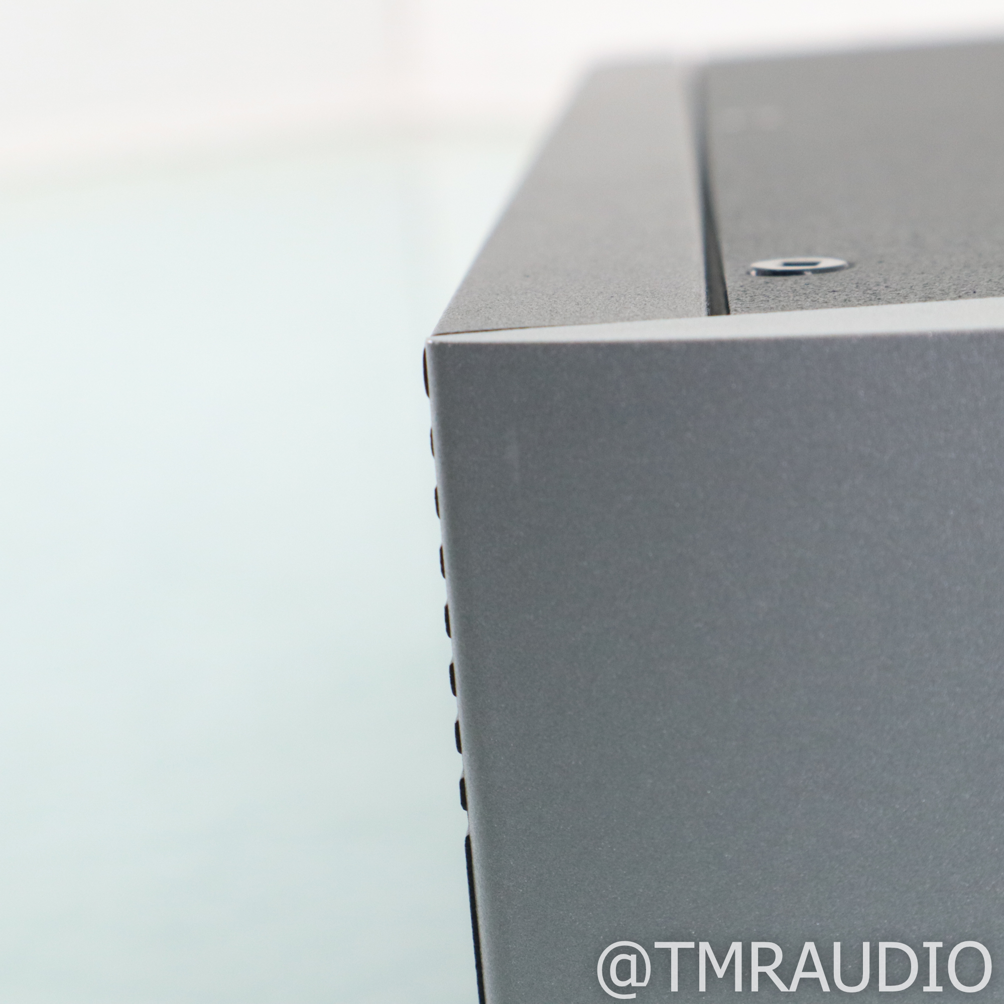 SimAudio Moon 250i v2 Stereo Integrated Amplifier; MM Phono - The Music ...