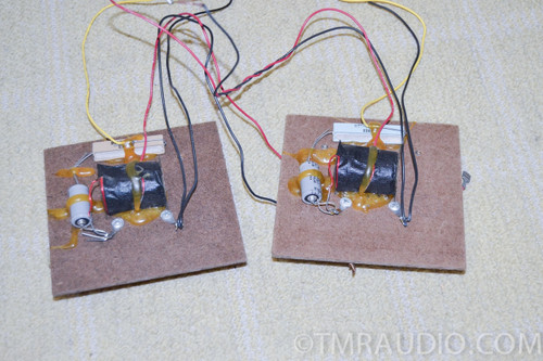 The Advent Replacement Crossover Network; Working Pair - The Music Room
