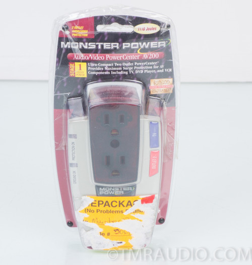 Monster Power AV200 Power Center