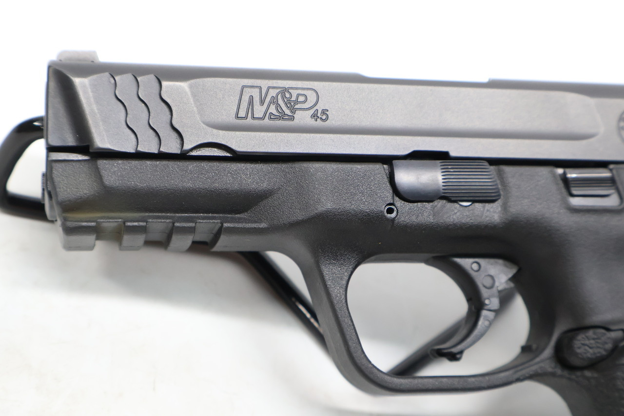 Smith & Wesson M&P 45 Compact