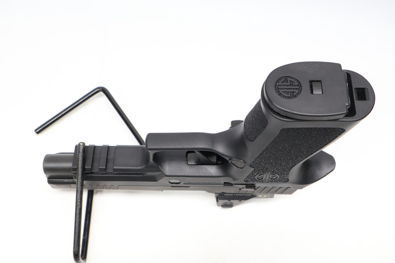 Sig Sauer P320 X-Full With Romeo 1 Optic 9mm