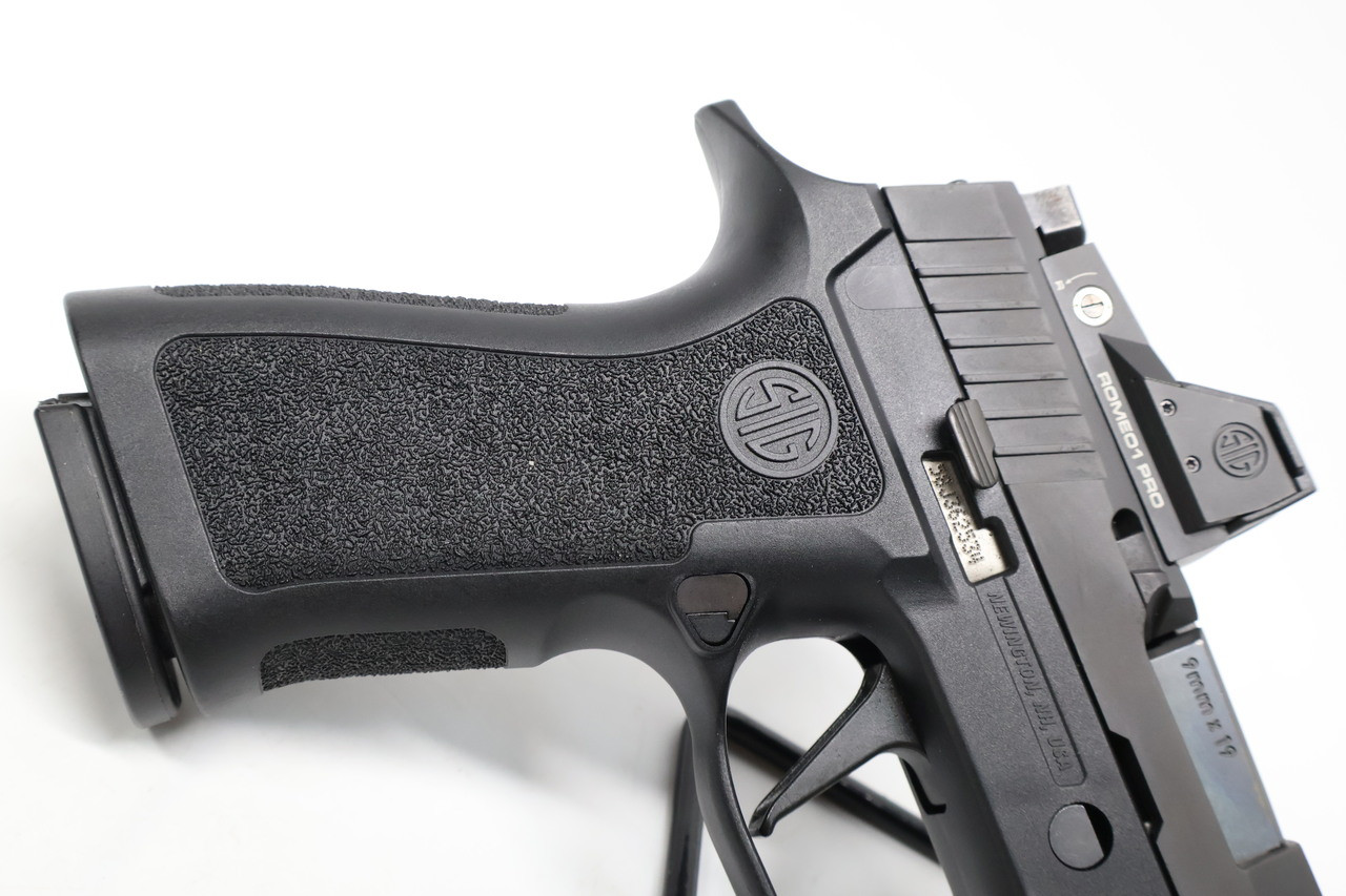 Sig Sauer P320 X-Full With Romeo 1 Optic 9mm