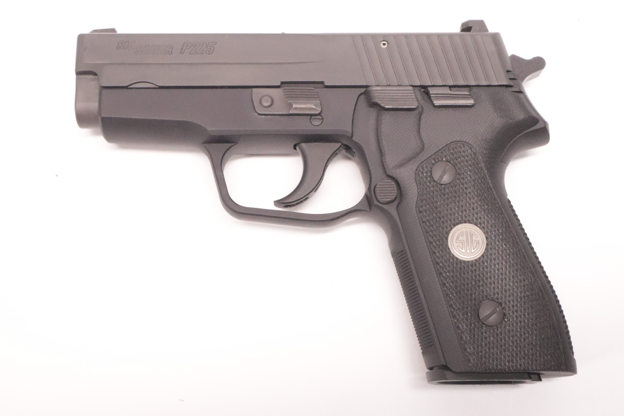 Sig Sauer P225 9mm