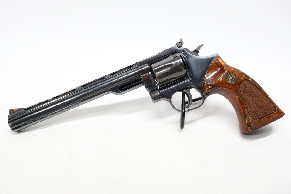 Dan Wesson Revolver 8" .357 Magnum