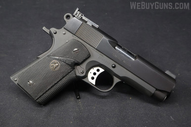 Colt M1911A1 Compact .45ACP