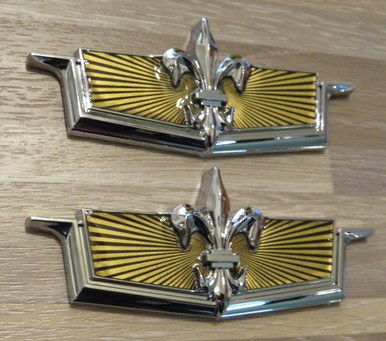 NEW Set of 2 1980-1990 Chevrolet Caprice Sail Panel Emblem