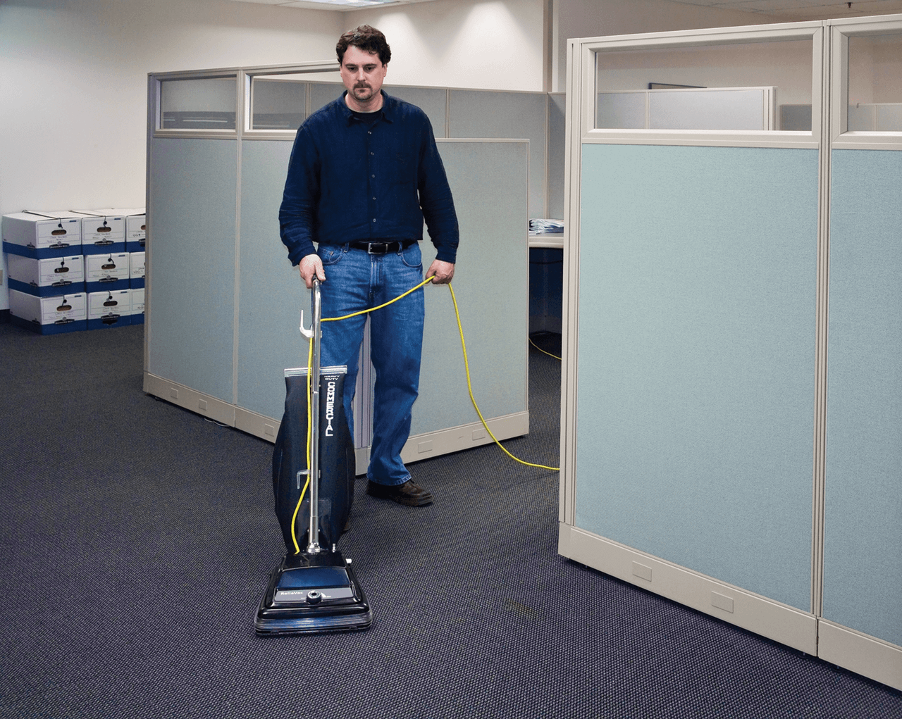 Clarke ReliaVac 16HP vacuum 03005A 16 inch