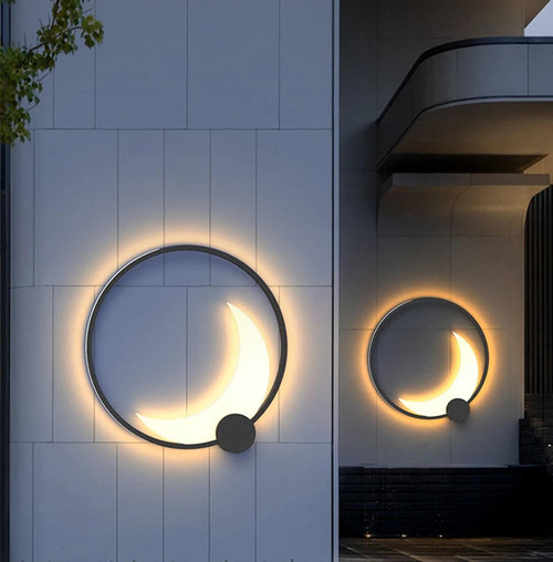 Ira: Round Half Moon Design Exterior Wall Light - Architectural Outdoor ...