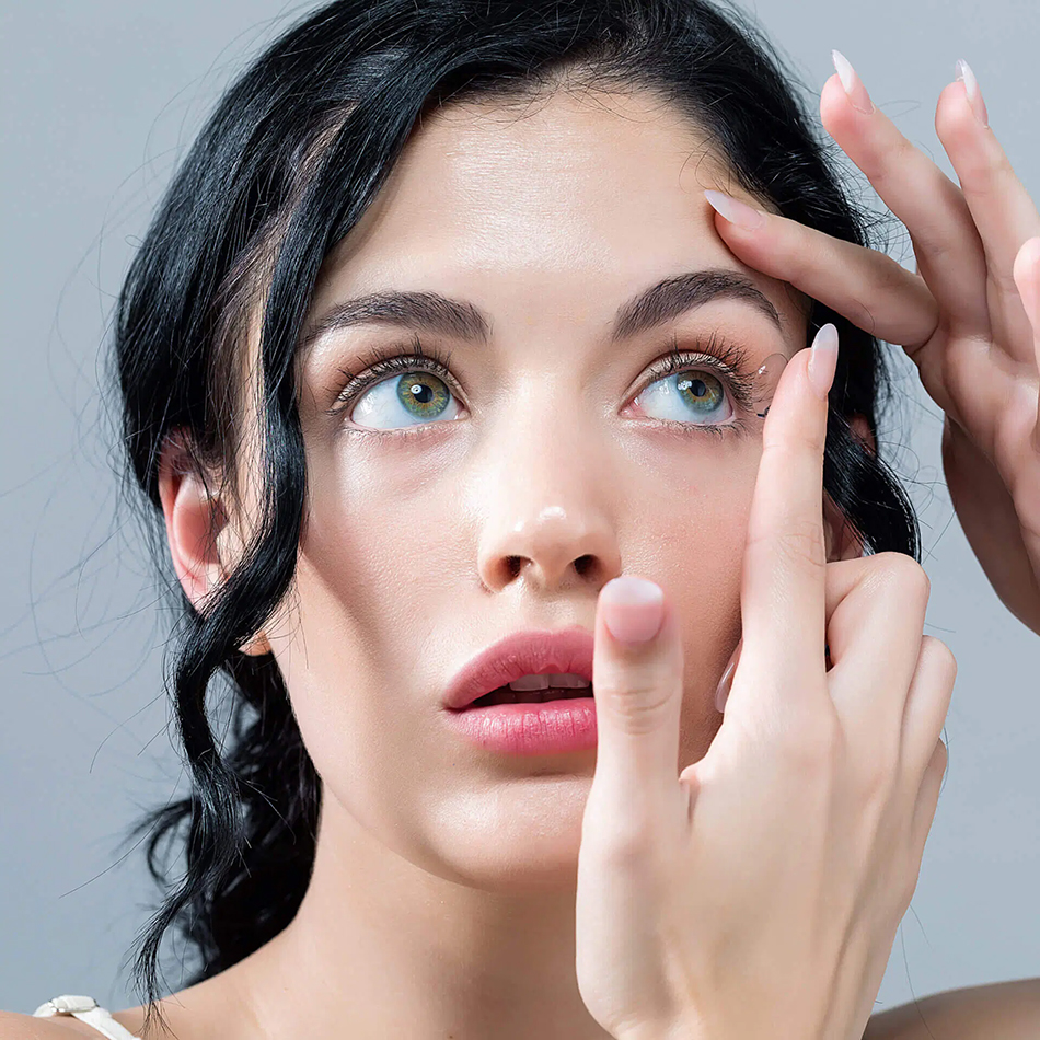 How to Properly Clean and Store Your Contact Lenses - GogglesNMore
