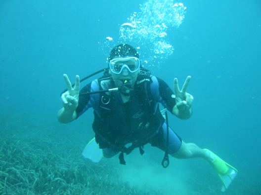 Safety Precautions to Follow When Diving in Strong Currents - GogglesNMore