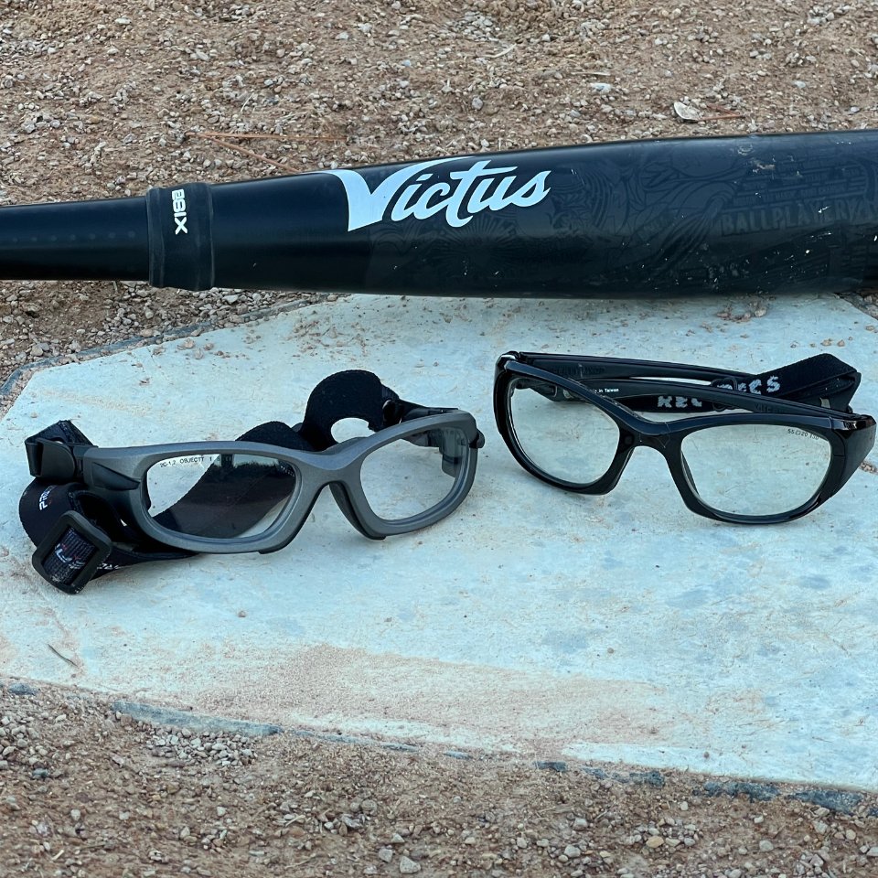 Sports Goggles: How to Choose the Right Size for Optimal Fit - GogglesNMore