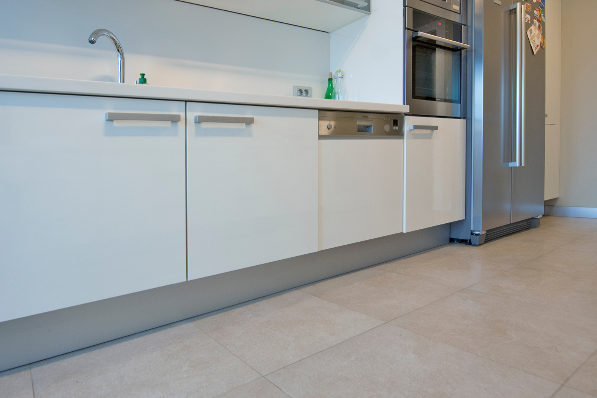 Integrating Custom Panels for Dishwashers in IKEA Cabinet Designs ...