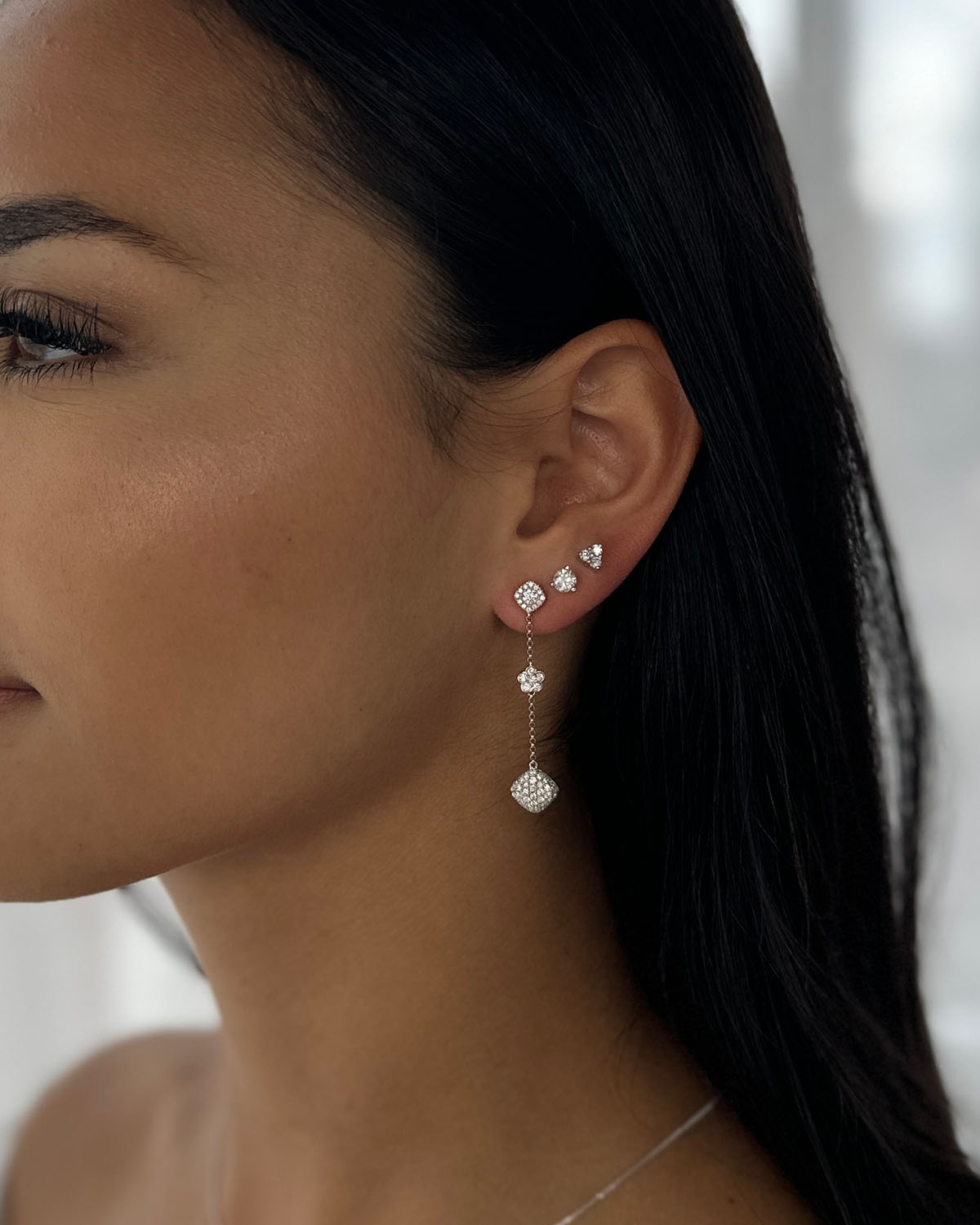 Earring Styles: A Comprehensive Guide for the Modern Jewelry Lover - Bijoux