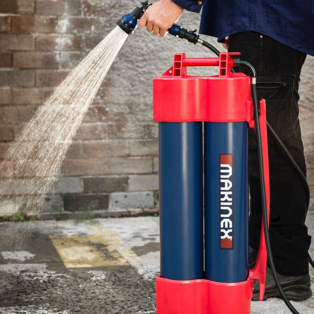 Hose 2 Go 14Ltr Constant Pressure Water Tank