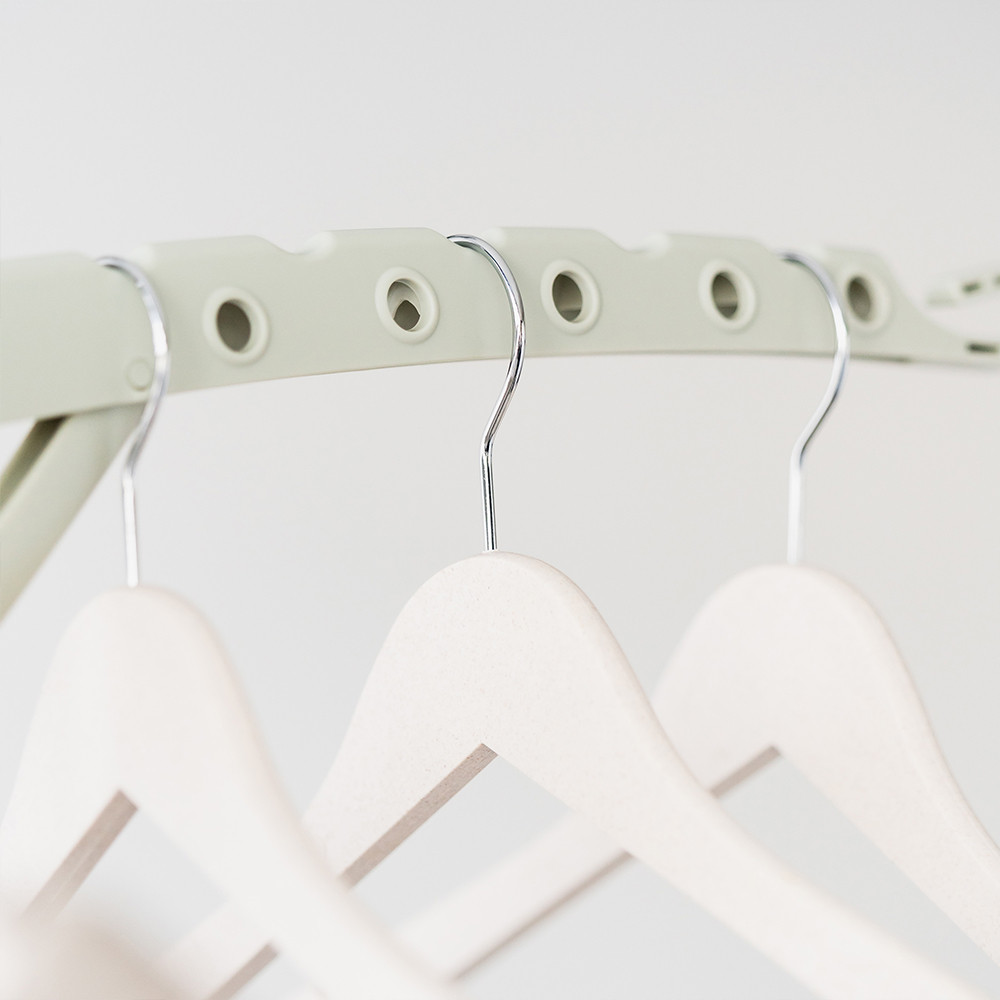 3 Tier Collapsible 26 Rail Clothes Airer with Wheels | Howards Storage ...