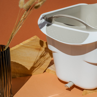 Strucket Straining Bucket 19L - Sand | Howards Storage World