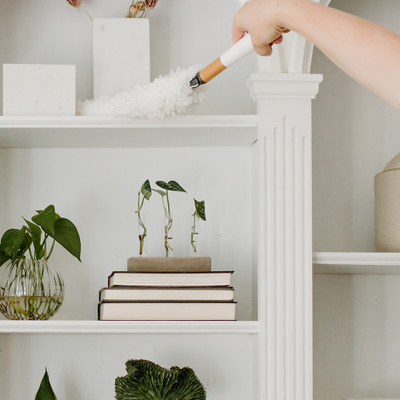 Full Circle Dust Whisperer Microfibre Duster - White | Howards Storage ...