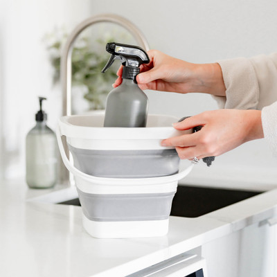 Collapse-A Square Bucket with Handle 5L - Grey & White | Howards ...