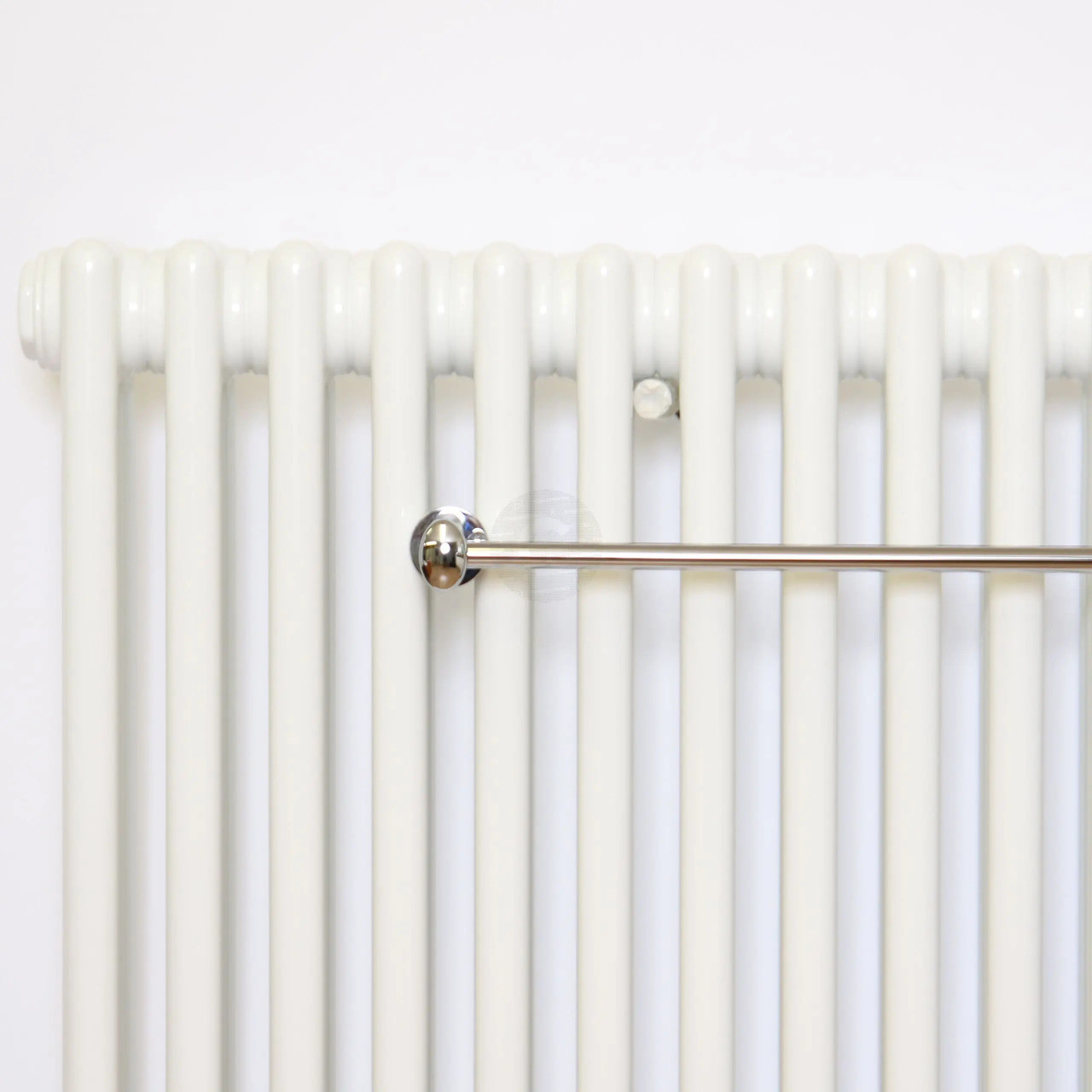 Chrome Column Radiator Towel Bar - The Wetroom Store