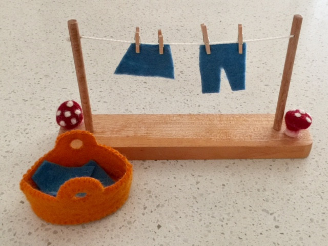 Washing Line Set/10pc - Papoose Toys Pte Ltd