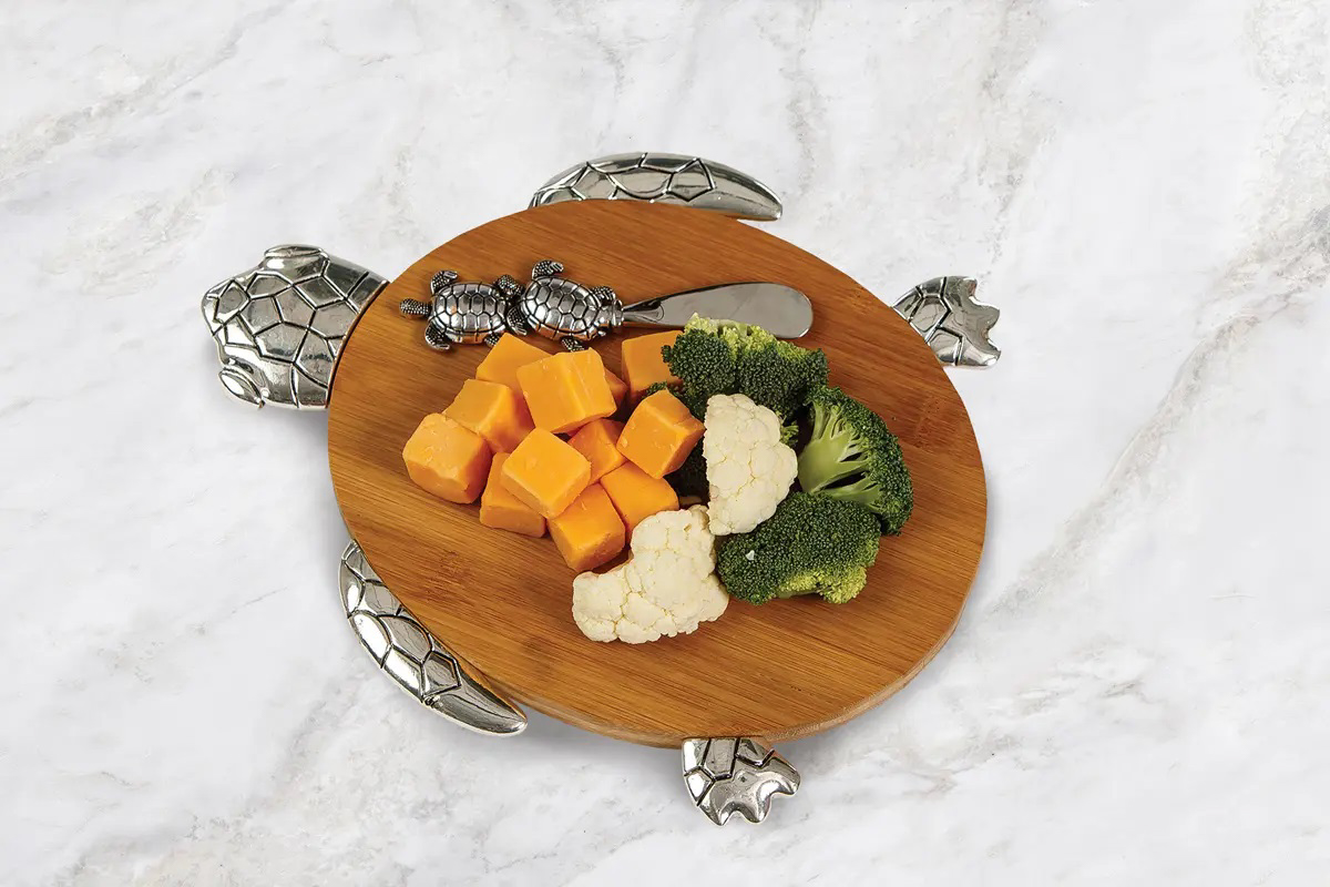 Oak & Olive Tropical Cheese Board - Turtle - The Lamp Stand