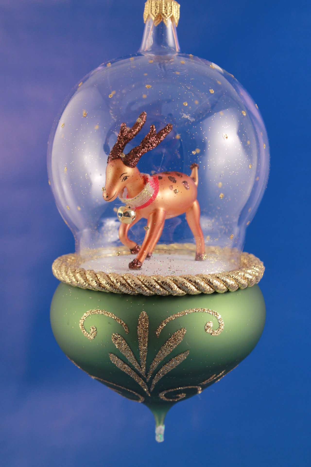 Soffieria De Carlini Reindeer in Globe Ornament