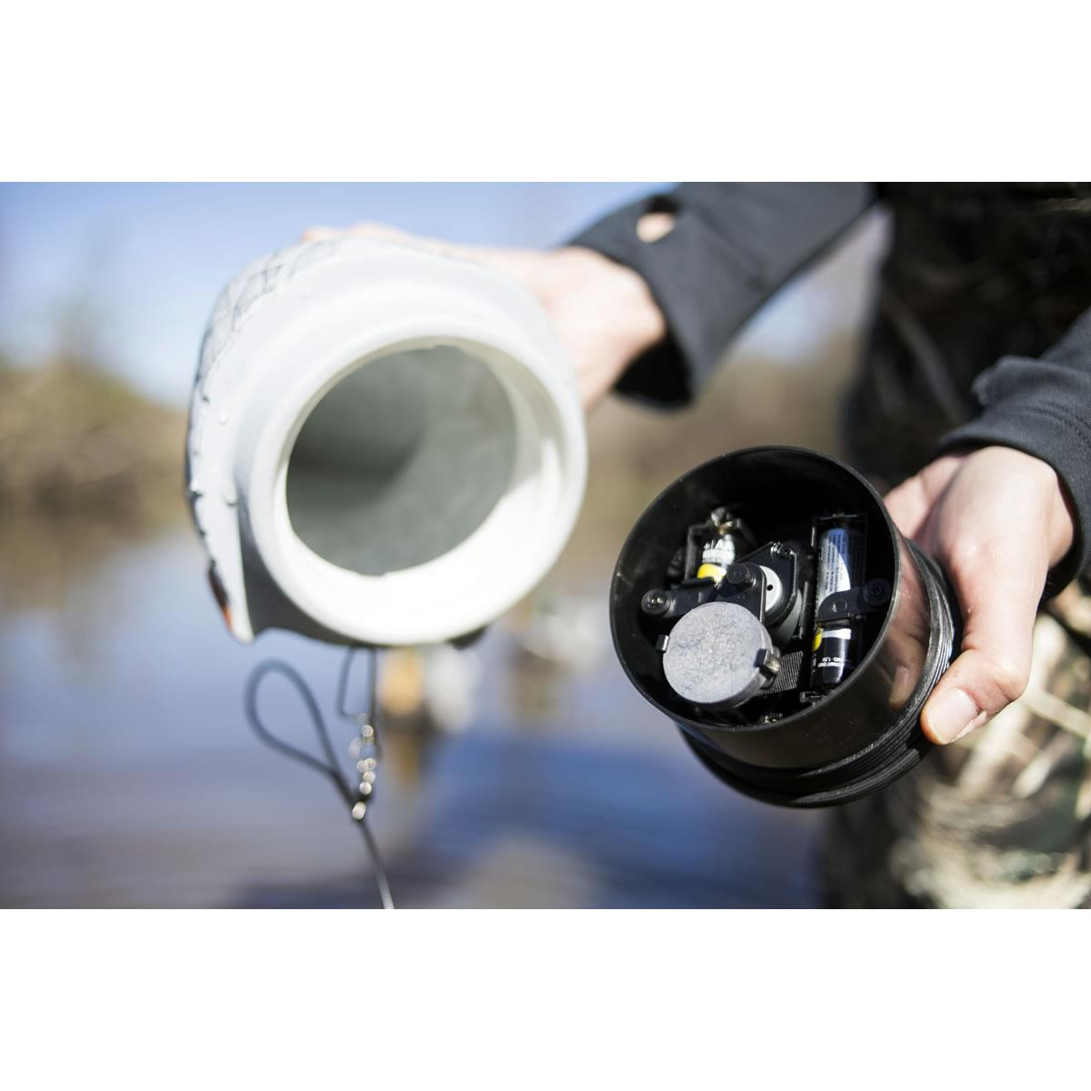 MOJO Butt Up Rippler Motion Decoy - Presleys Outdoors