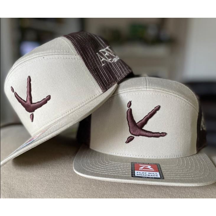 American Flyway Waterfowl Turkey Tracks 7 Panel Hat Khaki/Coffee ...