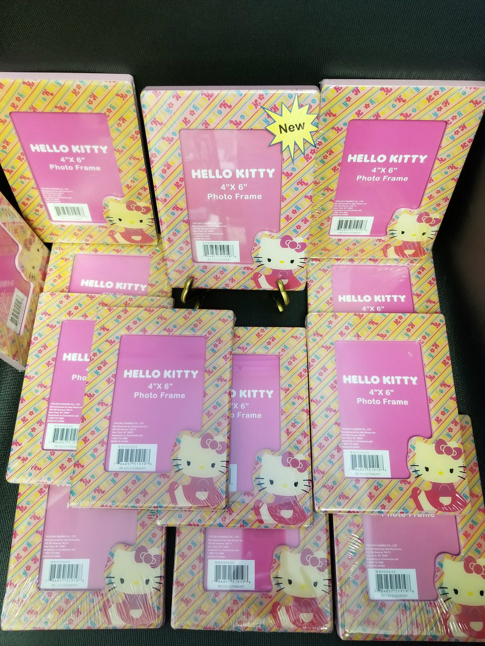 13 Hello Kitty 4"x 6" Photo Frames Wholesale LOT - Annie Rooster's ...