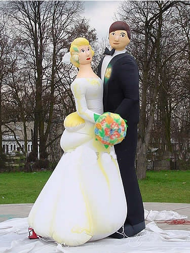 15ft Bride and Groom Inflatable Balloon Groom Bride