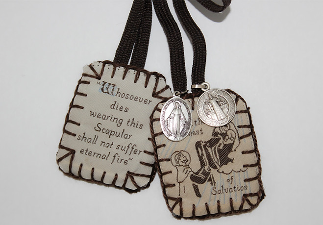 Sisters of Carmel: Brown Scapulars of Our Lady of Mount Carmel