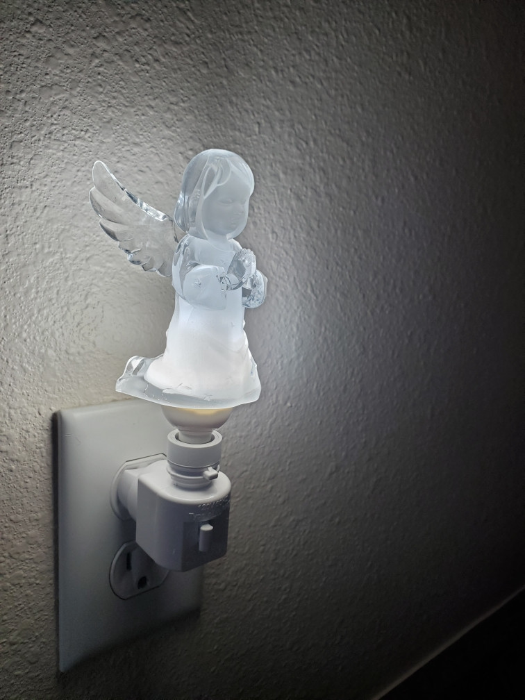 Sisters of Carmel: Praying Angel Night Light