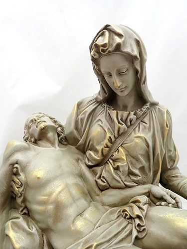 Sisters of Carmel: La Pieta statue
